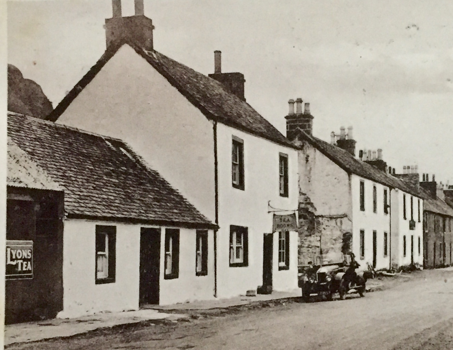 Inns, Shops, Leisure, Population – Fintry Museum